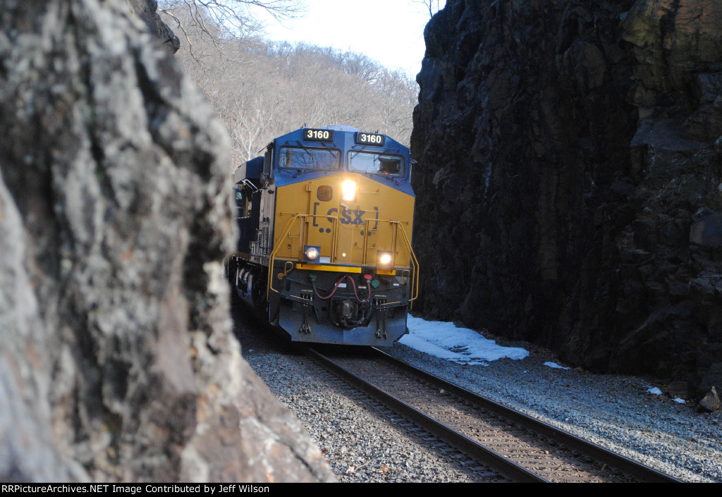 Blasting thru the rocks with a brand spanking new Gevo in the lead